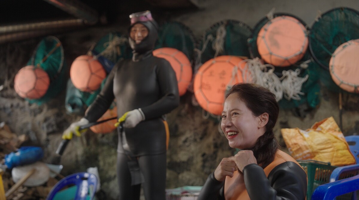 해외 공동제작, 차별화 전략 통할까